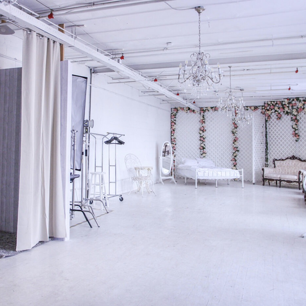 Space For Arts - NY Astoria Studio 1 White Wood